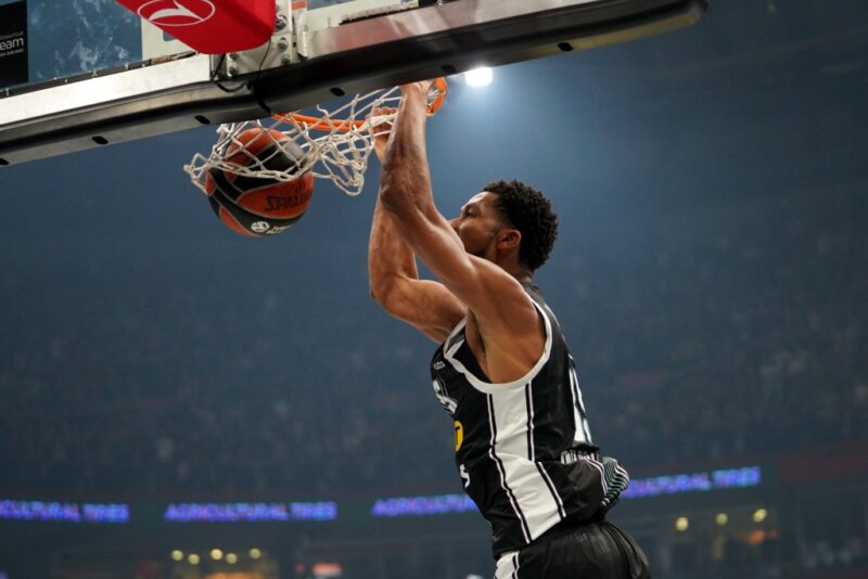 Luda utakmica u Areni! - Sport Network Luda utakmica u Areni! - Sport Network